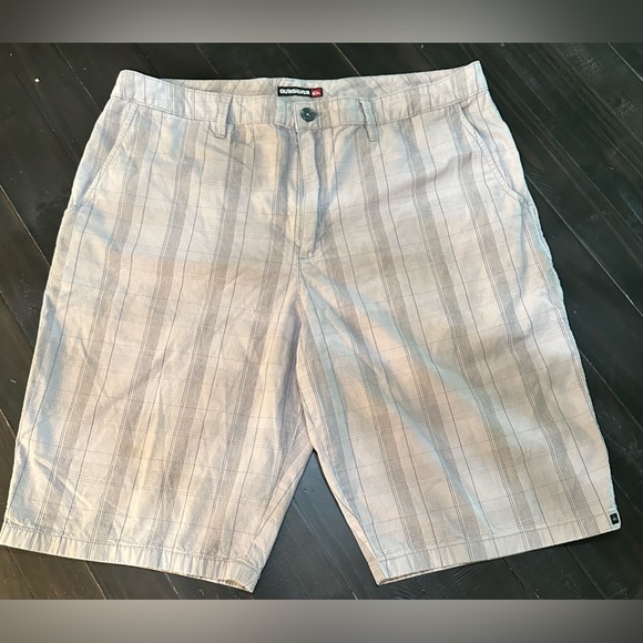 Quiksilver | Shorts | Mens Quicksilver Shorts | Poshmark